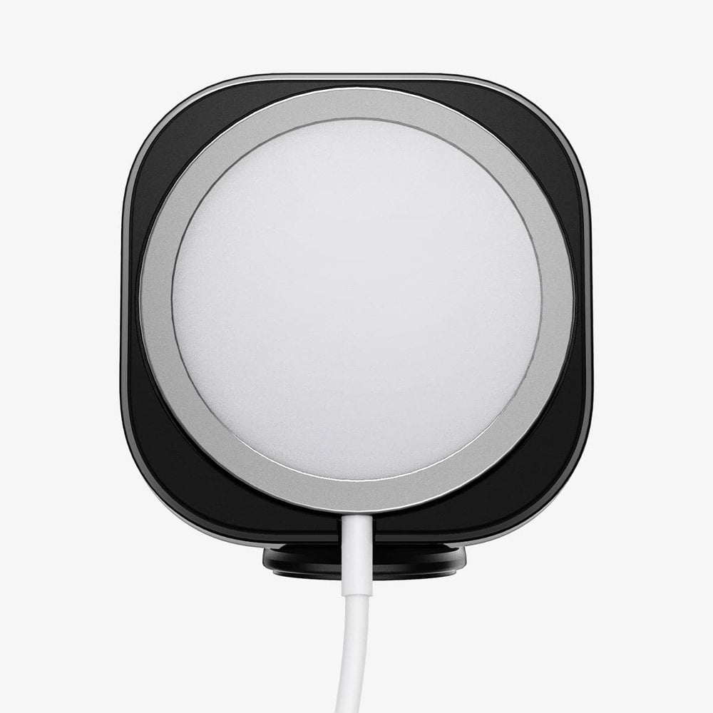 Open media 4 in modal